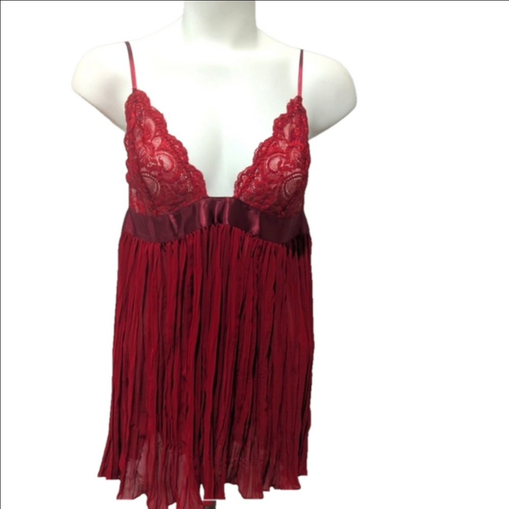 Victoria's Secret Red Chemise With Sheer Lace Bodice - Gem